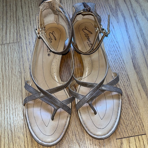 Crown | Shoes | Nwob Crown By Born Sandals | Poshmark